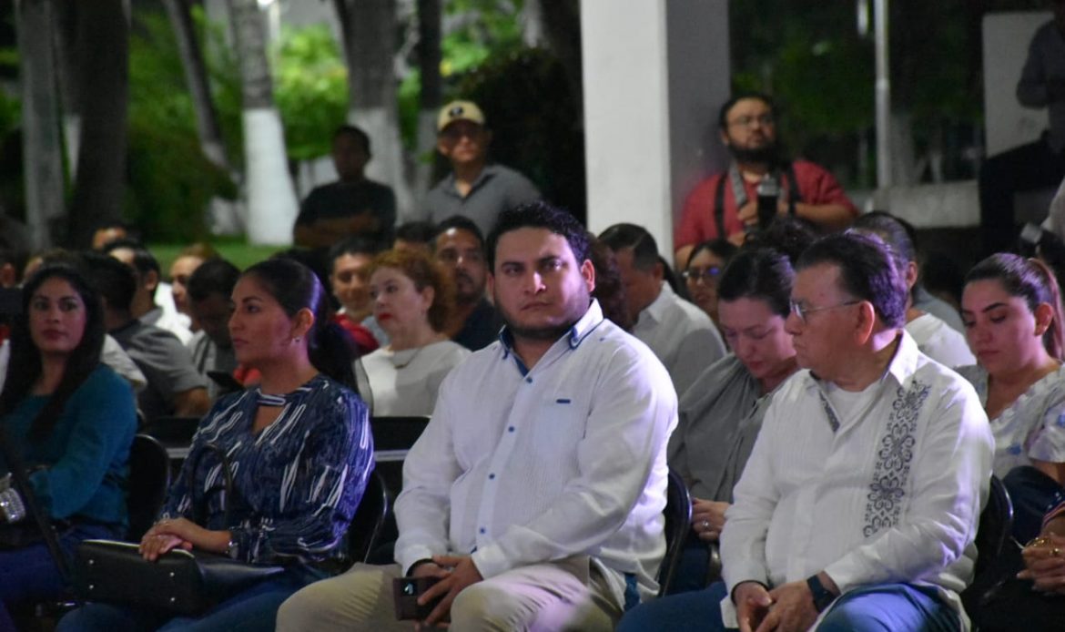 AYUNTAMIENTO DE OPB ENTREGA RECONOCIMIENTO A MARÍA JOSÉ TREJO ROSALES Y ...